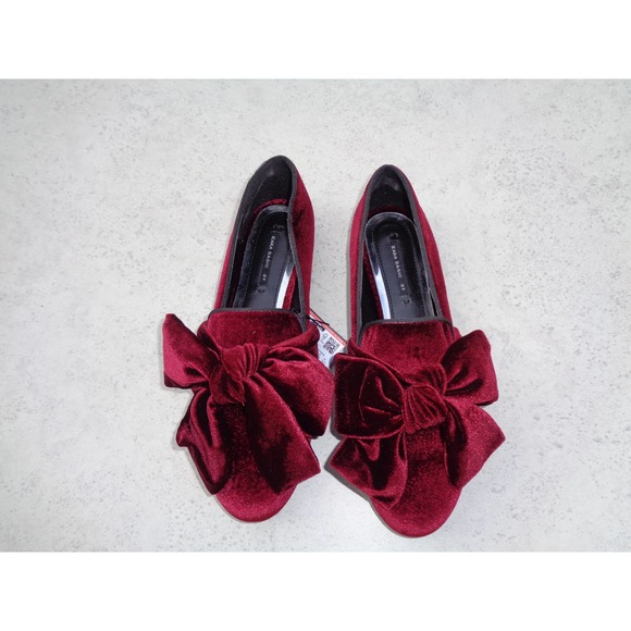 Zara | Shoes | Zara Burgundy Red Velvet Mutton Bow Nonslip Loafer Flats ...